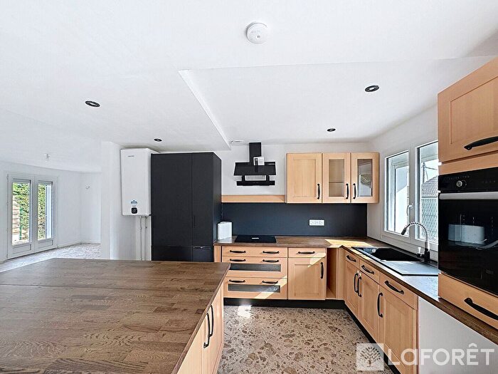 Maison à louer - Quaëdypre - 5 pièces - 3 chambres