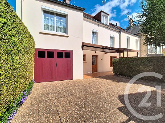 Argentan, Est : Maison 5 pièces à vendre