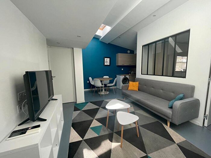 Appartement à louer - Verdun, Castelnaudary - 3 pièces - 2 chambres