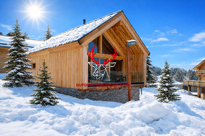 Maison à vendre - Le Dévoluy, Saint-Étienne-en-Dévoluy - 5 pièces - 3 chambres