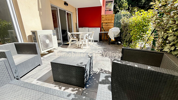 Appartement à vendre - Saint-André-de-la-Roche - 2 pièces - 1 chambre