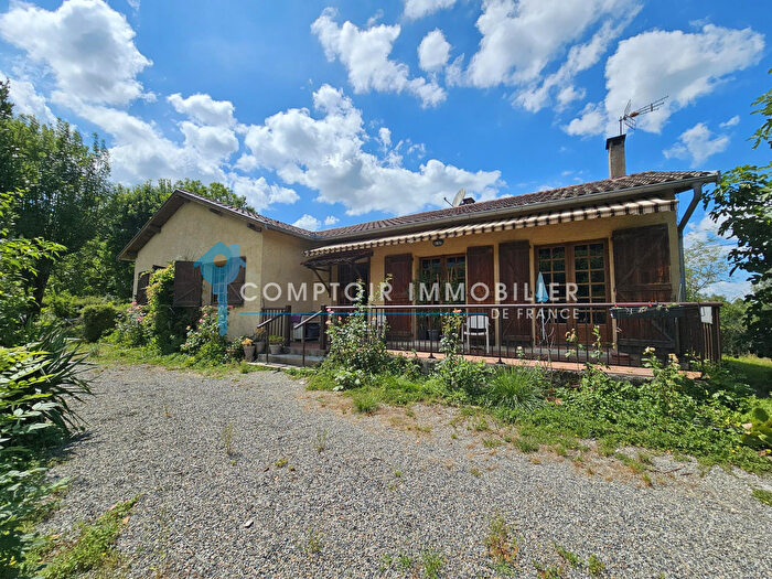 Maison 4 pièces à vendre à Chein-Dessus