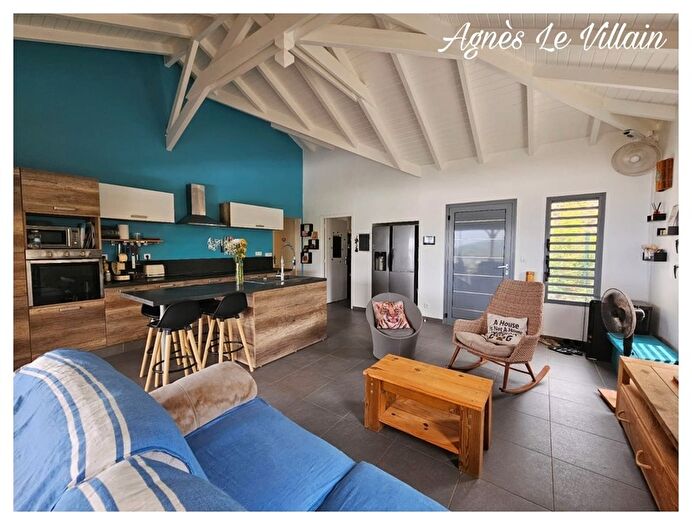 Maison à vendre - Bouillante - 4 pièces - 3 chambres
