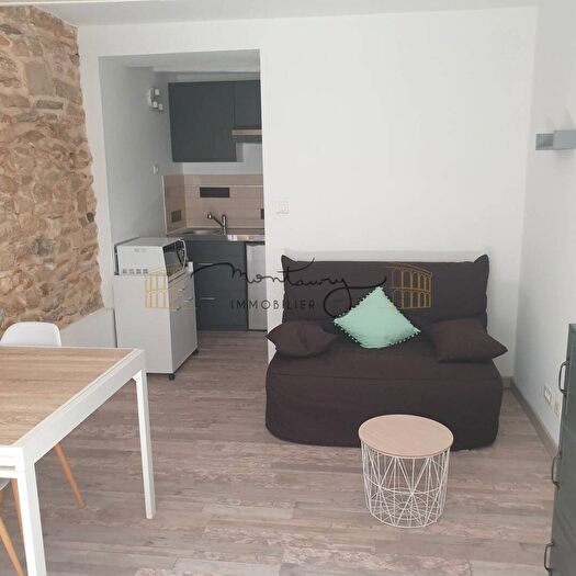 Appartement à louer - Nîmes - 1 pièce