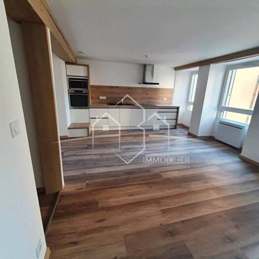 Appartement à louer - Beaurepaire - 3 pièces - 1 chambre