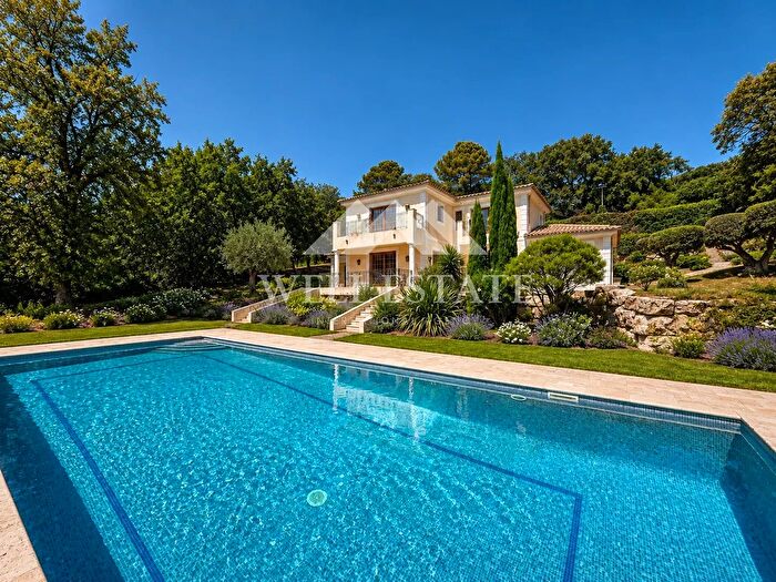 Maison 11 pièces à La Garde-Freinet, à vendre
