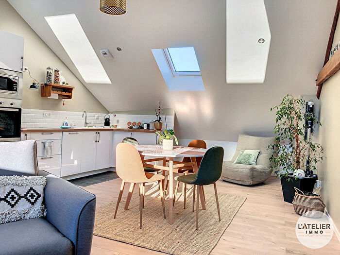 Appartement à vendre - Épernay, Centre-ville - 3 pièces - 1 chambre