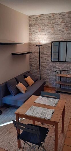 Appartement à louer - Centre Ville, Aix en Provence - 1 pièce