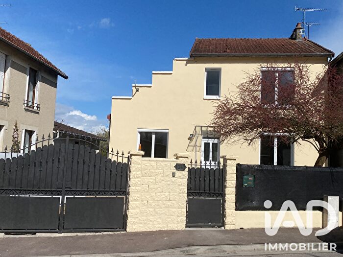 Sainte-Savine : Maison 5 pièces à vendre