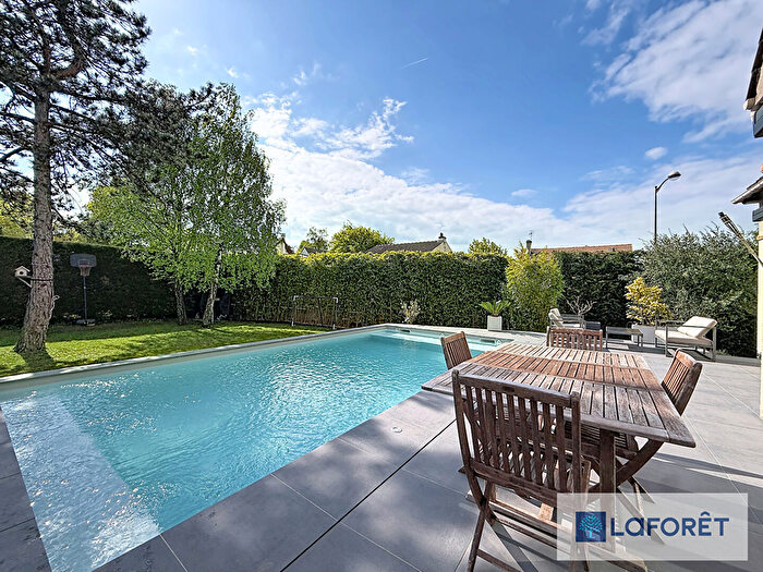Maison 6 pièces à Le Plessis-Trévise, Val Roger, à vendre