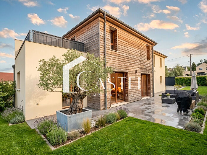 Maison 6 pièces à Orgeval, à vendre