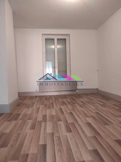 Appartement à louer - Lunéville - 4 pièces - 3 chambres