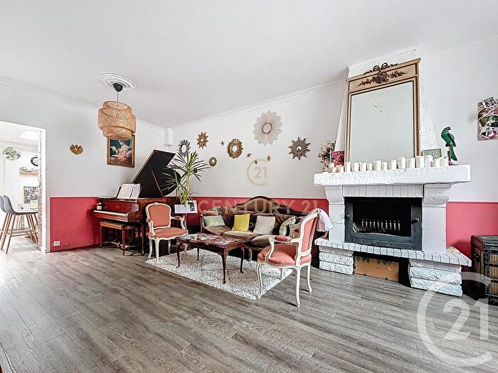 Maison à vendre - Lille, Saint-Maurice, Pellevoisin - 7 pièces - 5 chambres