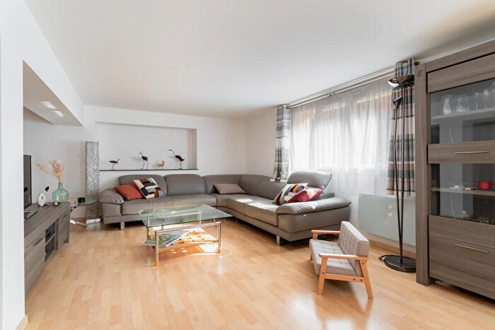 Appartement à vendre - Lille, Centre-ville, Euralille - 4 pièces - 3 chambres