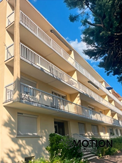 Lyon 8ème, La Plaine, Santy : Appartement 2 pièces à vendre