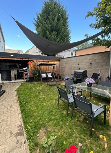 Maison à vendre - Strasbourg - 6 pièces - 4 chambres