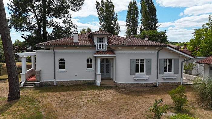 Mont-de-Marsan, Centre-ville : Maison 4 pièces à vendre