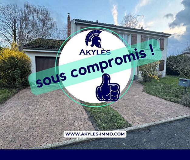 Maison à vendre - Aubry-du-Hainaut - 5 pièces - 4 chambres