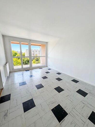 Romans-sur-Isère, Plaisance, Jules Nadi : Appartement 3 pièces à louer