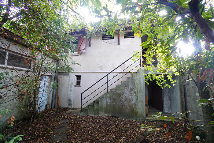 Maison à vendre - Talence, Centre-ville, Université, Lycée - 5 pièces - 3 chambres