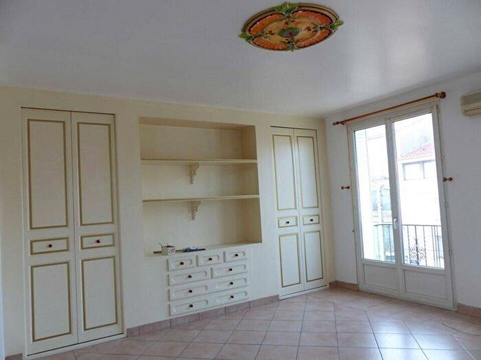 Centre Ville, Perpignan - Appartement 4 pièces à louer