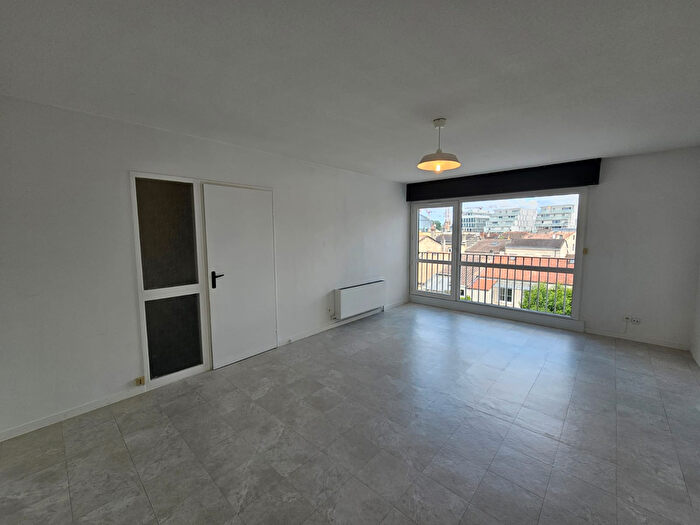 Appartement 4 pièces à louer à Bordeaux, Gare Saint-Jean