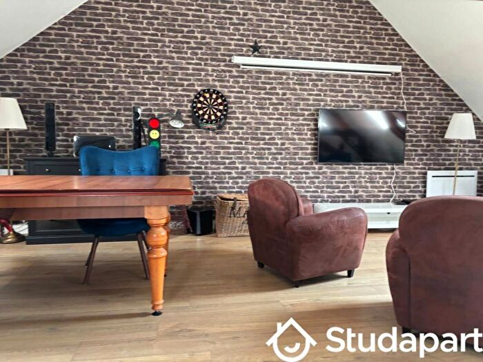 Appartement à louer - Hellemmes-Les Sarts, Lille - 1 pièce - 5 chambres