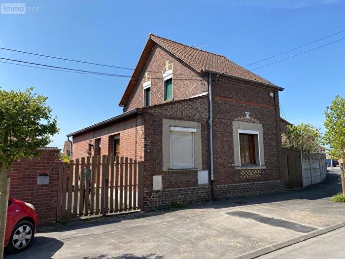 Monchecourt - Maison 4 pièces à vendre