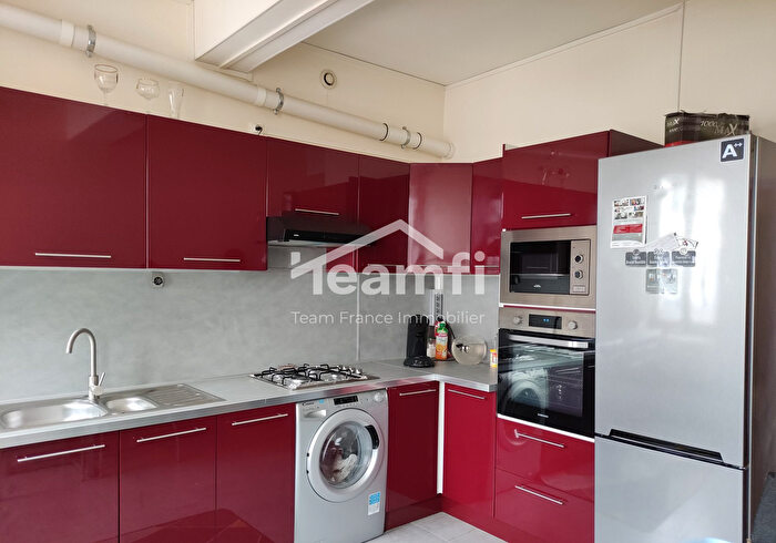 Maison à vendre - Vichy, Thermal - 9 pièces - 5 chambres