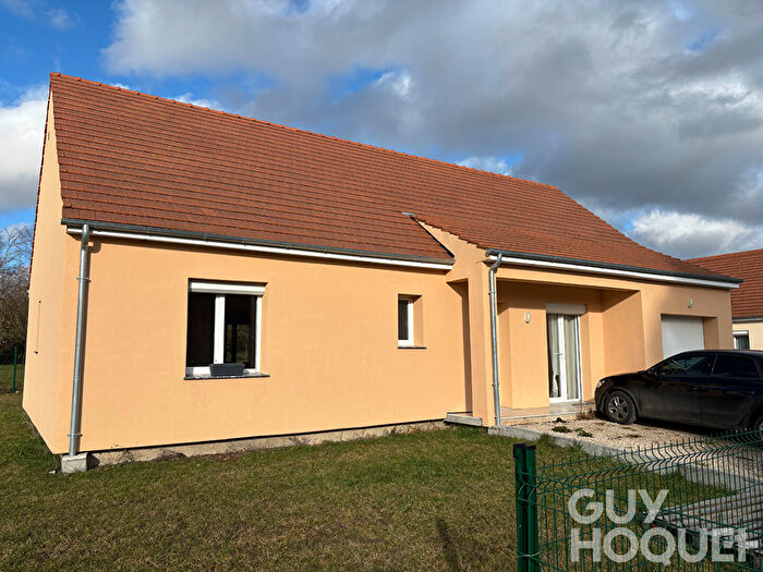 Maison à louer - Donnemain-Saint-Mamès - 4 pièces - 3 chambres