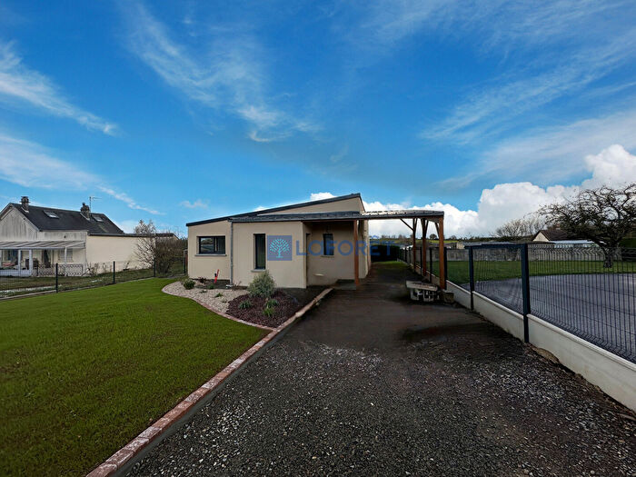 Maison à louer - Saint-Georges-des-Groseillers - 4 pièces - 3 chambres