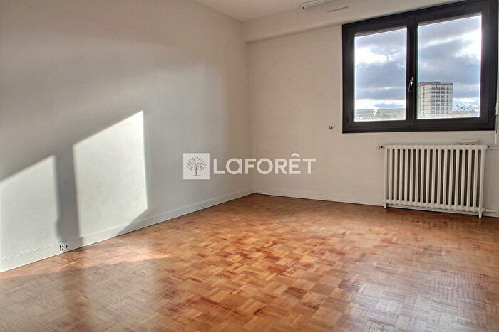 Appartement 3 pièces à vendre - Nanterre, Centre-ville