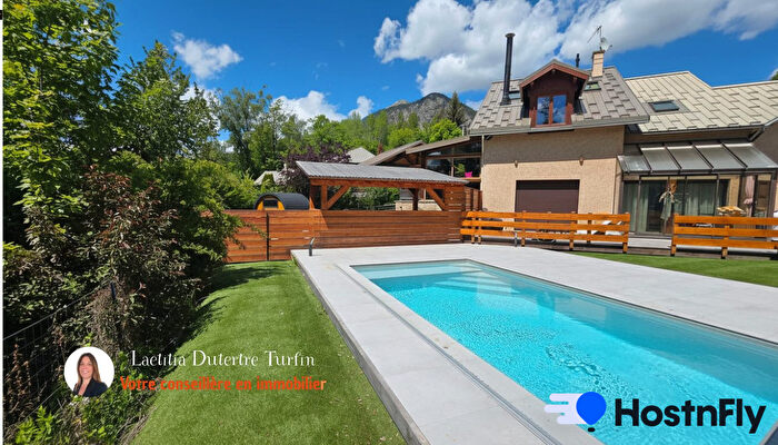 Maison 7 pièces à Briançon, Fontchristianne, Les Toulouzanes, à vendre
