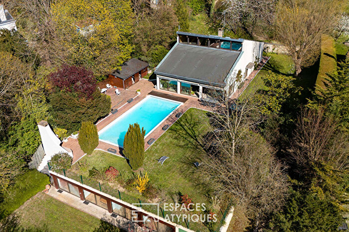 Maison 17 pièces à vendre à Bougival