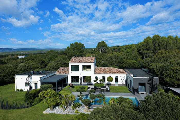 Gordes - Maison 8 pièces à vendre