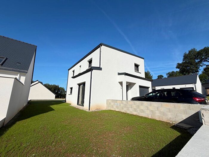 Maison 5 pièces à louer - Locminé