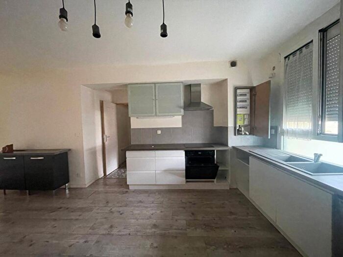 Appartement à louer - Saint Michel Est, Étampes - 3 pièces - 2 chambres