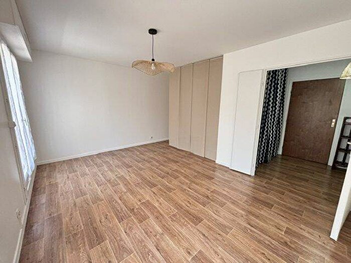 Appartement 1 pièce à louer à Montigny-le-Bretonneux