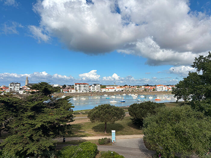 Saint-Gilles-Croix-de-Vie : Appartement 3 pièces à vendre