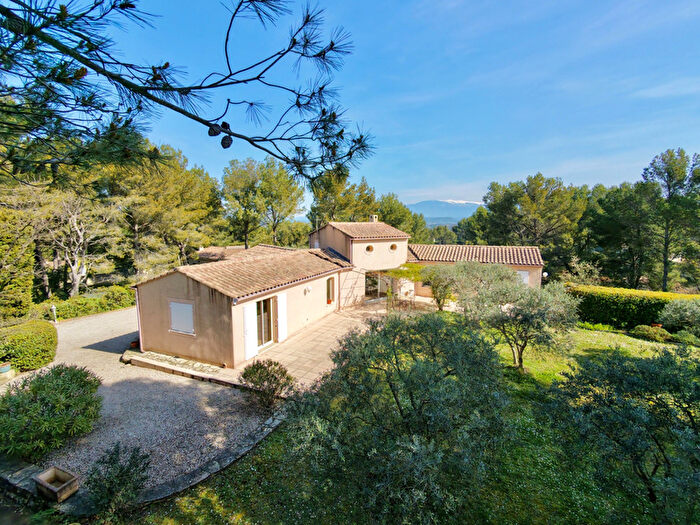 Pernes-les-Fontaines : Maison 5 pièces à vendre