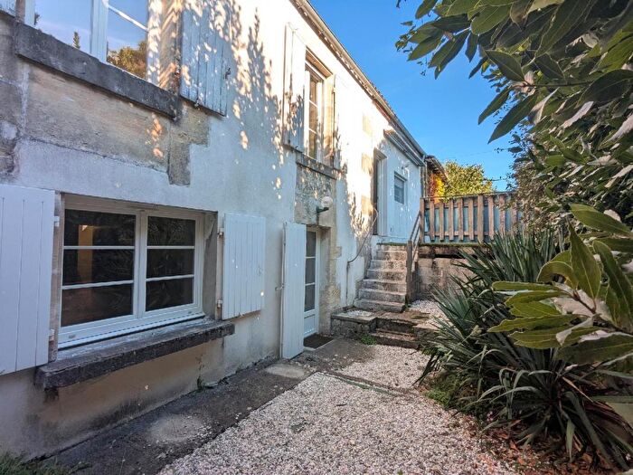 Maison à vendre - Cognac, Saint-Martin - 4 pièces - 3 chambres