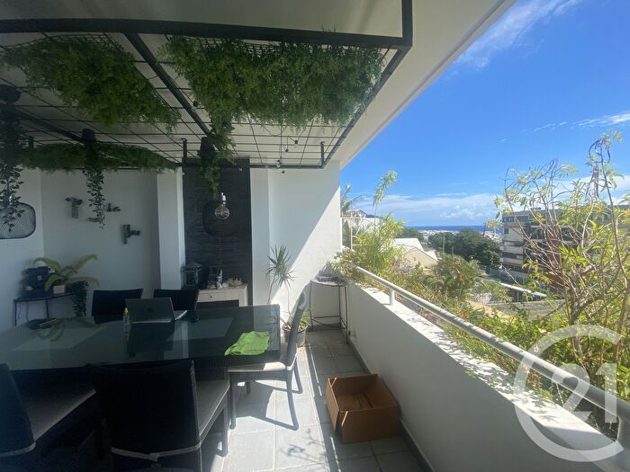 Appartement à vendre - Saint-Denis, Montgaillard - 4 pièces - 3 chambres