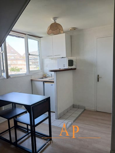 Caen, Saint-Jean Etudes, Saint-Gilles - Appartement 1 pièce à louer