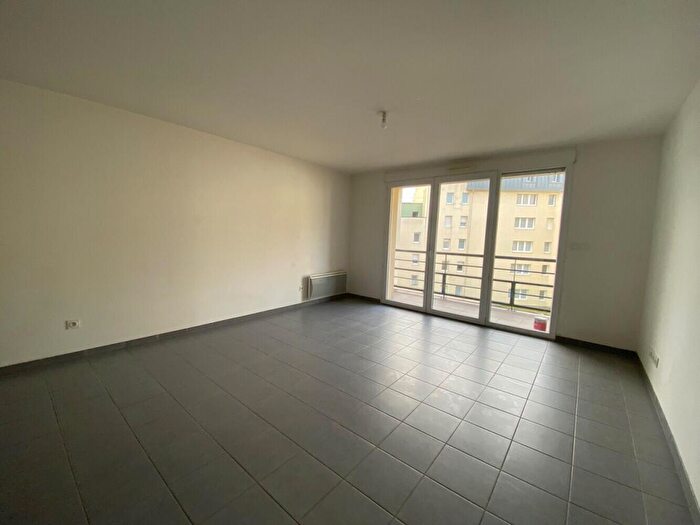 Appartement à louer - Rouen, Centre-ville Rive gauche - 3 pièces - 2 chambres