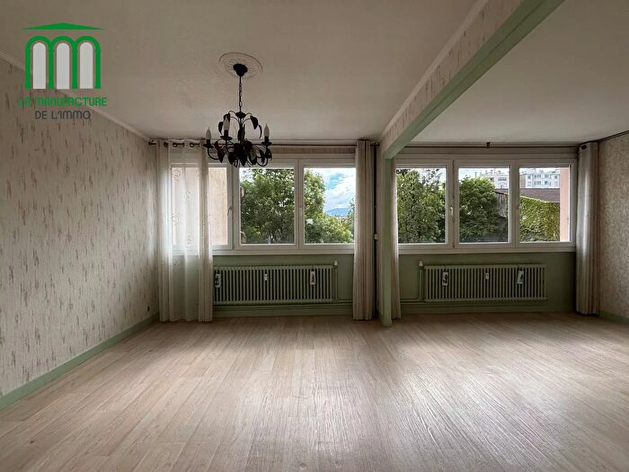 Saint-Étienne, Bernay, Valfuret : Appartement 4 pièces à vendre