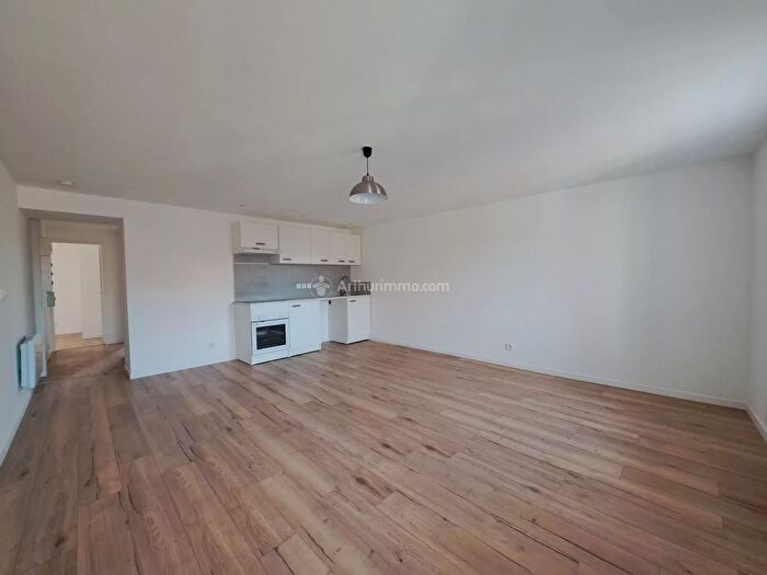 Appartement à louer - Carmaux - 3 pièces - 2 chambres