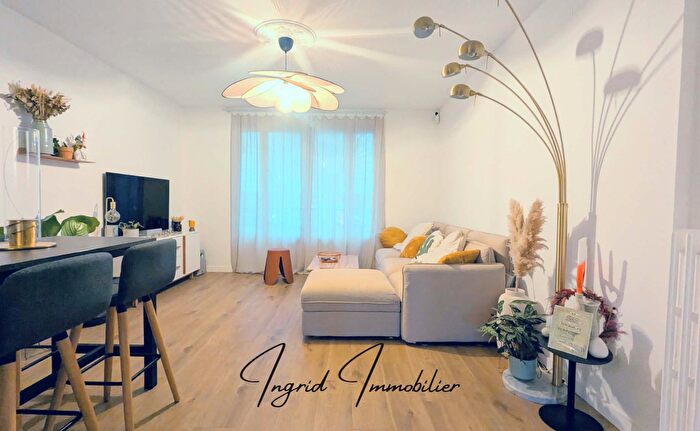 Appartement à vendre - Quartiers Sud-Est, Francisco Ferrer - 3 pièces - 2 chambres