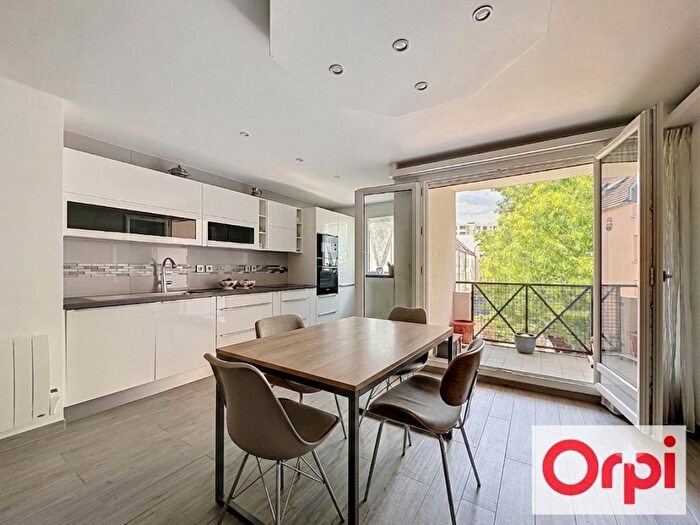 Appartement 3 pièces à vendre à Châtillon, Vieux Bourg, Malraux