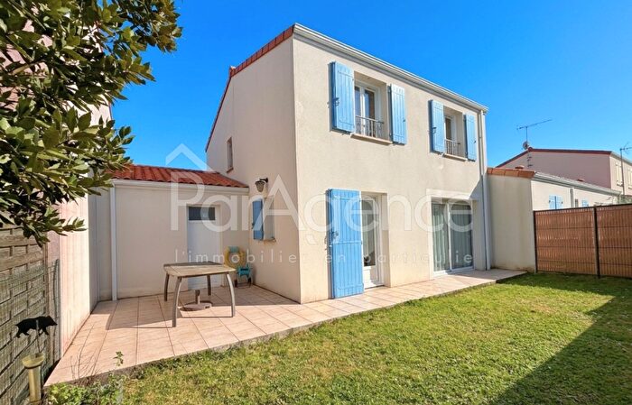 Maison à vendre - Royan, Marne-Yeuse, Royan - 4 pièces - 3 chambres