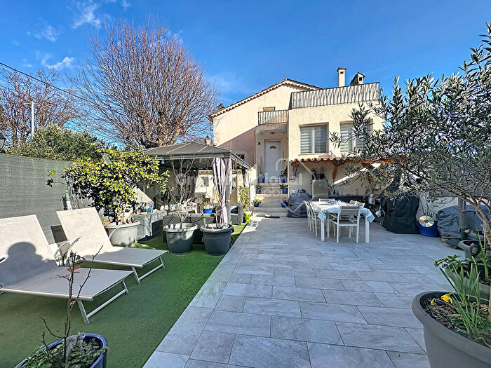 Maison à vendre - Grasse, Saint-Antoine, Aspres, Plascassier - 3 pièces - 2 chambres